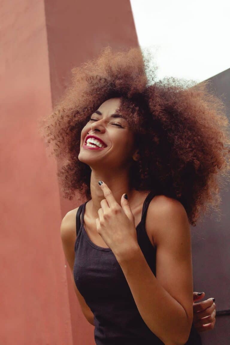 The Ultimate Curly Girl Method Guide For Beginners
